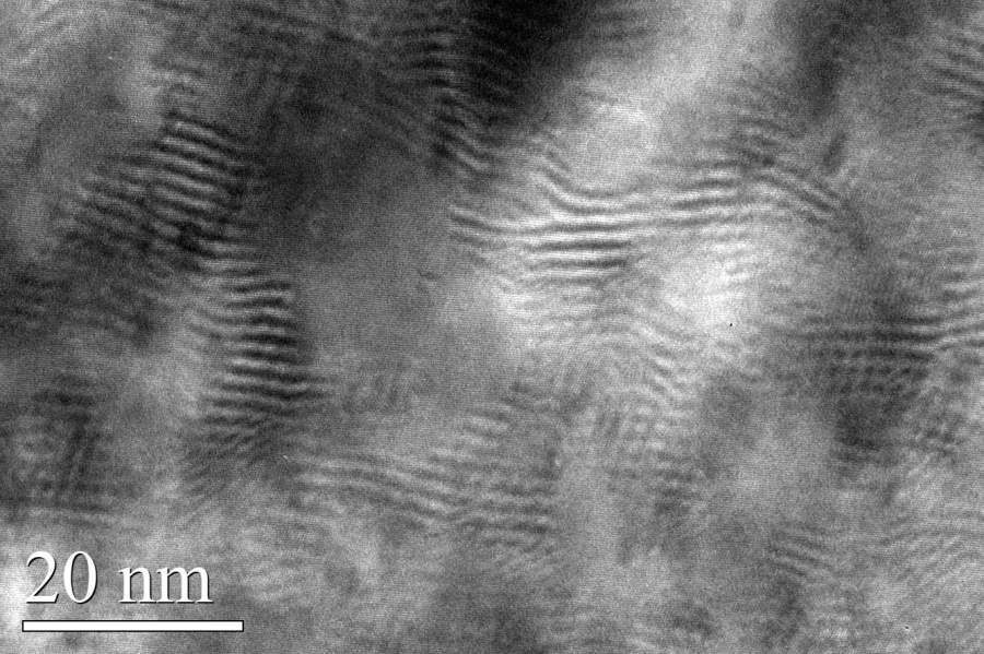 TEM衍射斑点标定和高分辨照片分析问题 - 金属 - 小木虫 - 学术 科研 互动社区